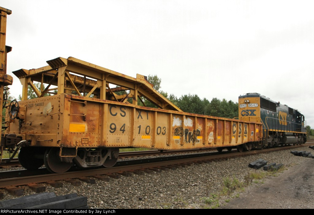 CSX 8642 Tie Train